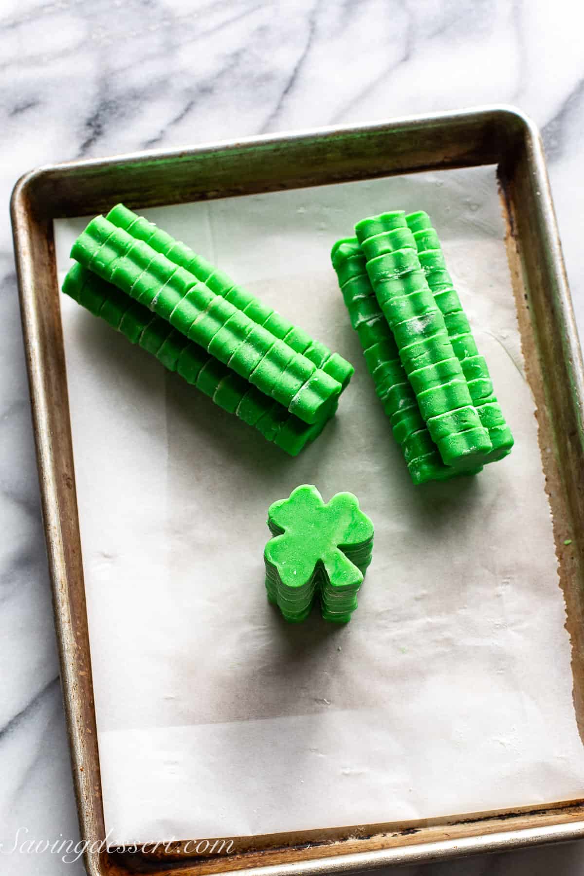 St Patricks Day Cookies - Saving Room for Dessert